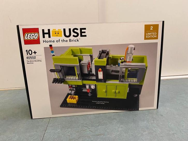 View LEGO® instruction 40502 The Brick Moulding Machine - LEGO ...